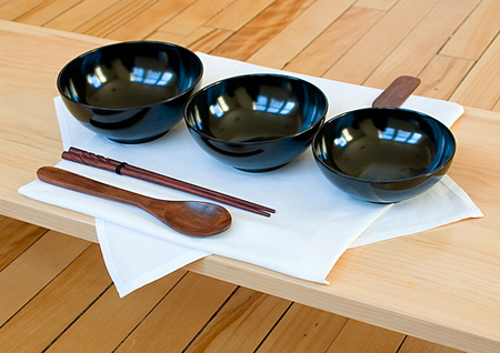 Zen in a napkin: how oryoki kicked my ass – Bicycle Buddha